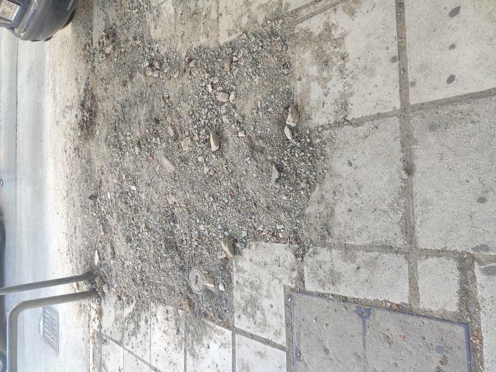 Χωματα παρατημενα | 4myCity , Δήμος Καλαμαριάς
